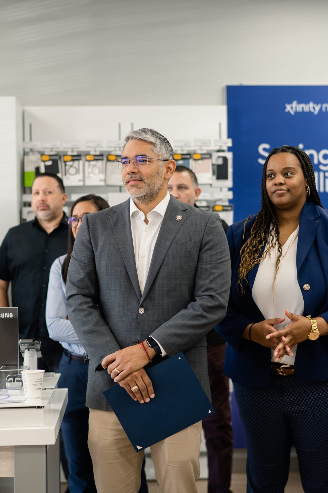Comcast Celebrates Grand Opening of Northline Xfinity Store | Comcast Texas