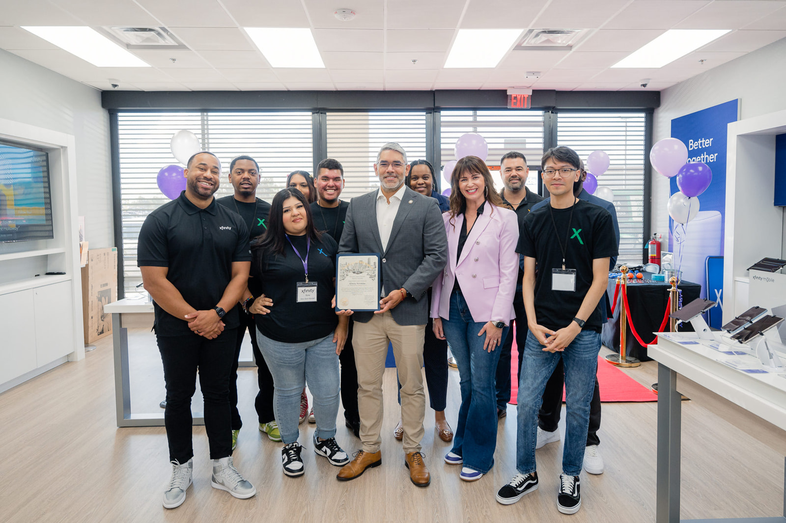 Comcast Celebrates Grand Opening of Northline Xfinity Store | Comcast Texas