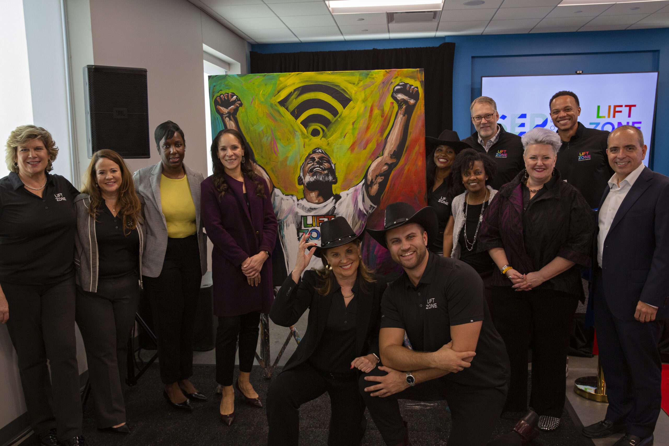 Comcast Launches Flagship Lift Zone With SERJobs in Houston to Advance ...